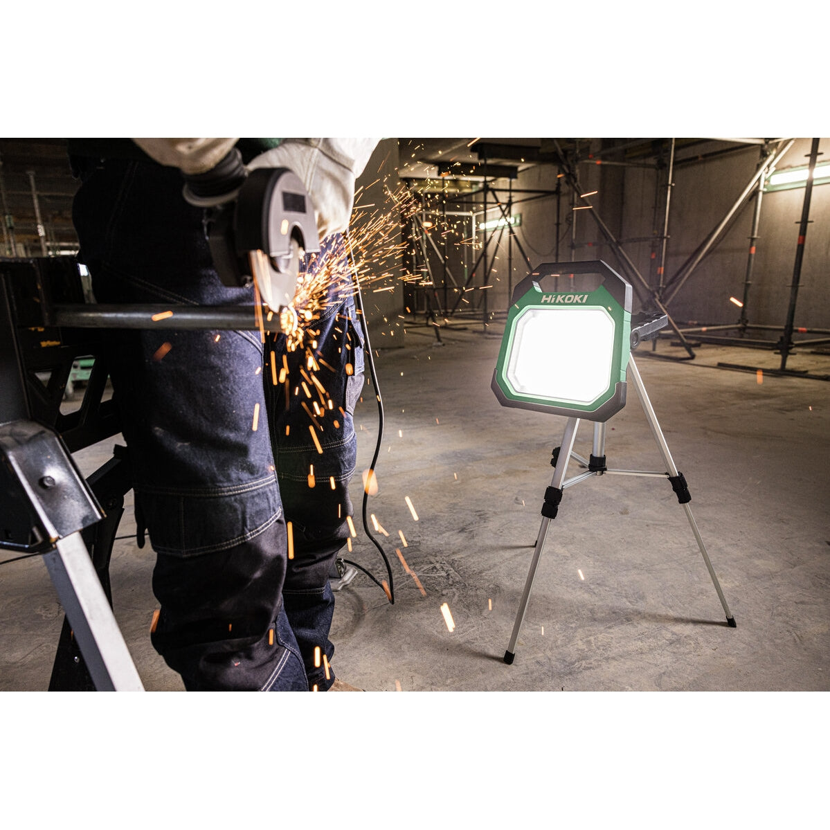 Hikoki 18v Cordless Portable Lamp UB18DD Basic